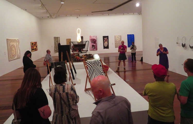 A Journey Through Indigenous Art – the Wurrdha Marra Gallery @ the ...